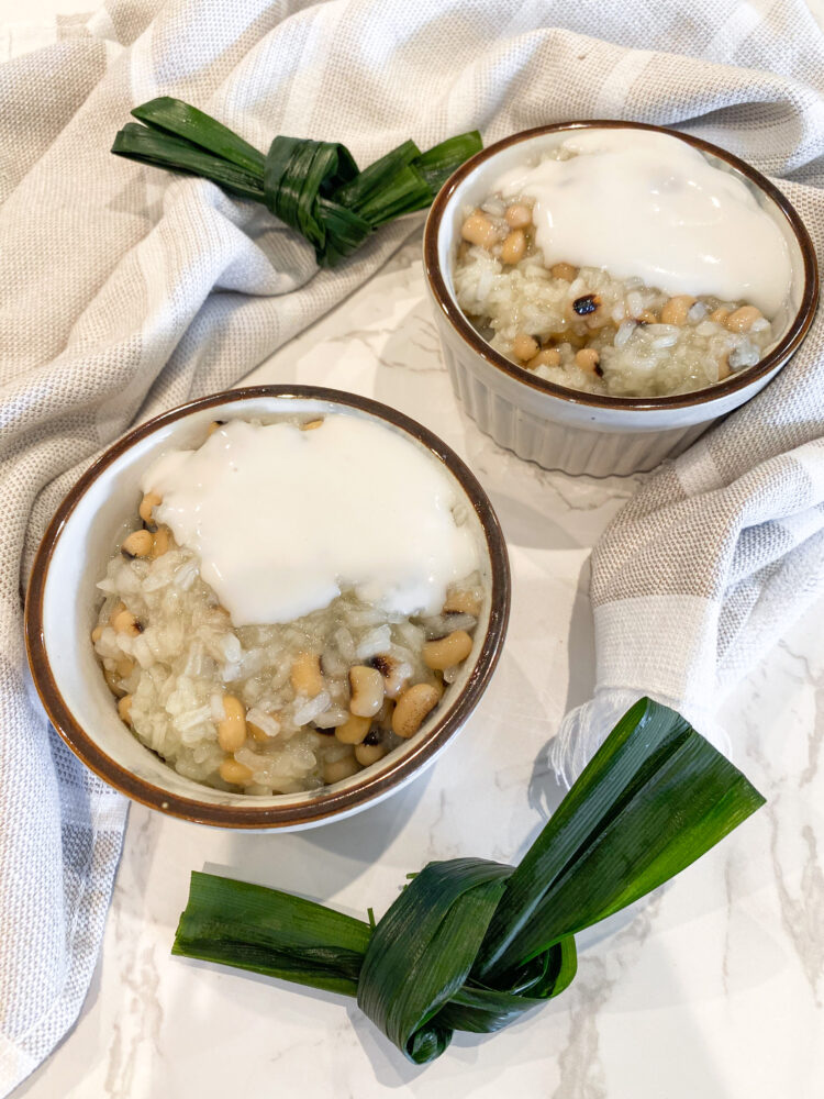 Chè Đậu Trắng with Fresh Pandan (a.k.a. Black-Eyed Pea Rice Pudding ...