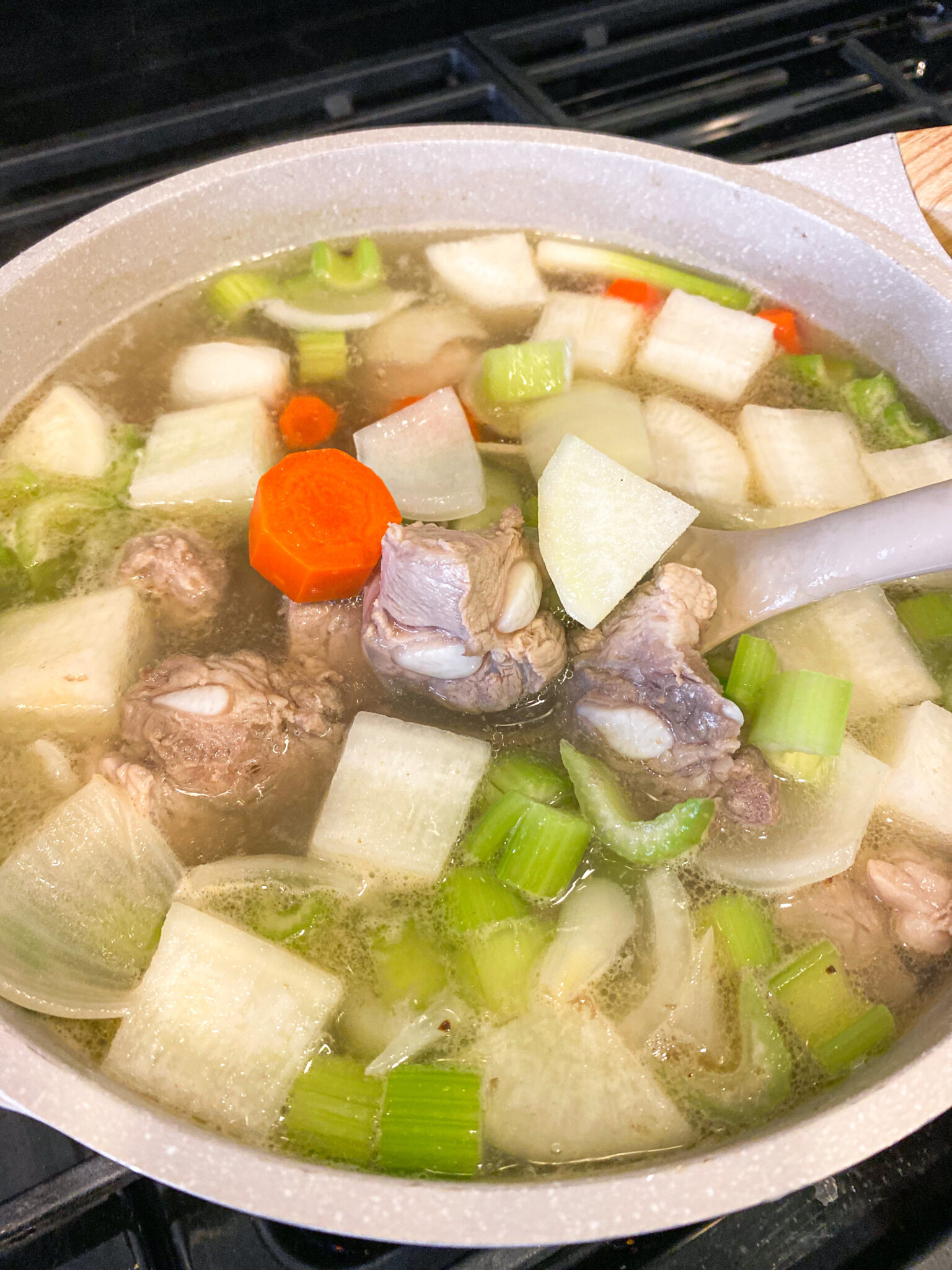 How To Make Súp Nui Sườn Heo (Macaroni Soup with Pork) - Ta-Daa!