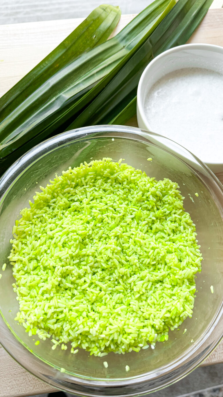 How to Make Pandan Sticky Rice (in a Rice Cooker!) - Ta-Daa!