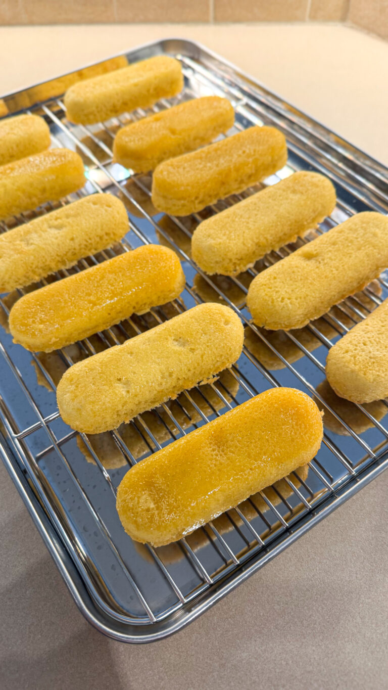 How to make Homemade Twinkies - Ta-Daa!