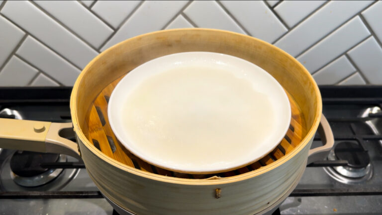 How To Make Bánh Cuốn Vietnamese Steamed Rice Rolls Ta Daa